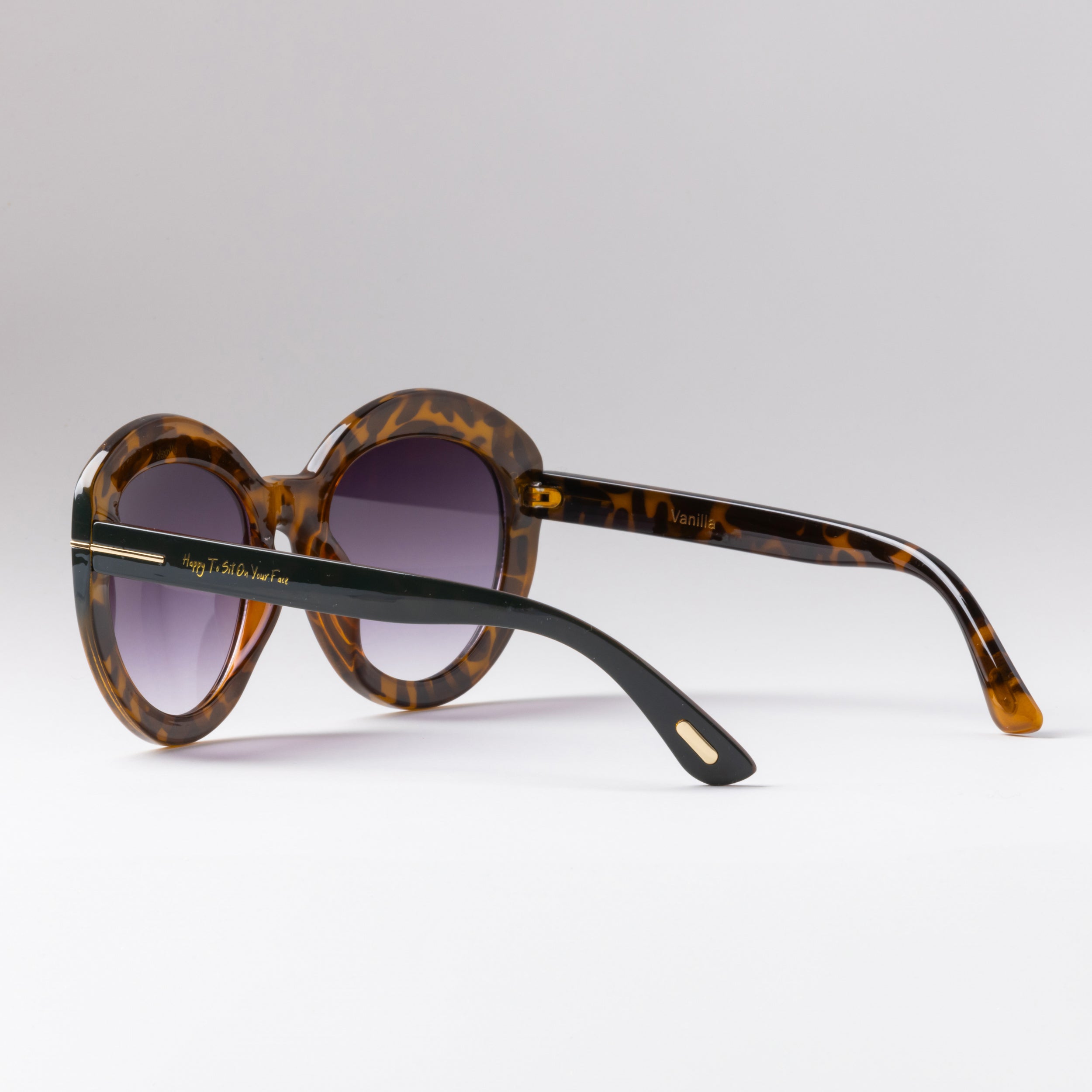 VANILLA MOSS - back in February 2025 – Happy To Sit On Your Face